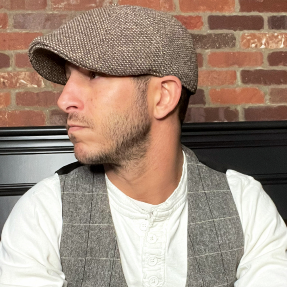The Newsboy Boston Scally Cap (Flat Cap) - Grey/Brown